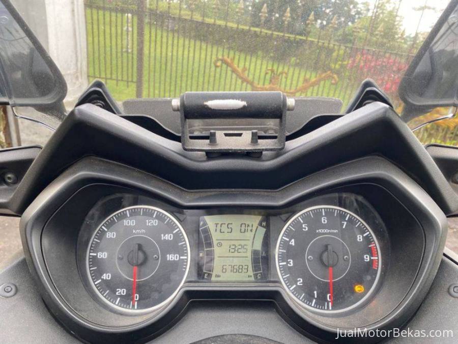 Yamaha XMAX ABS 2019 Plat H Standar Mulus Terawat