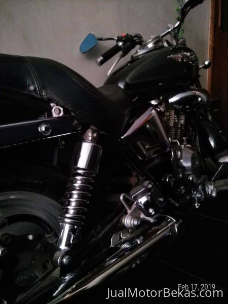 Jual motor honda phantom