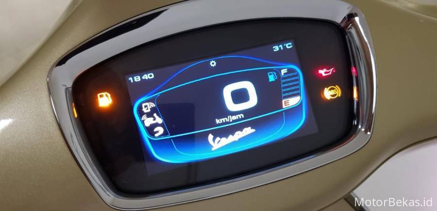 Vespa Primavera 75th Anniversary