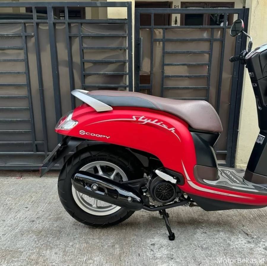 HONDA SCOOPY 110 ESP STYLISH