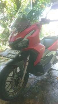 Honda ADV 160 ABS Tough Matte Red